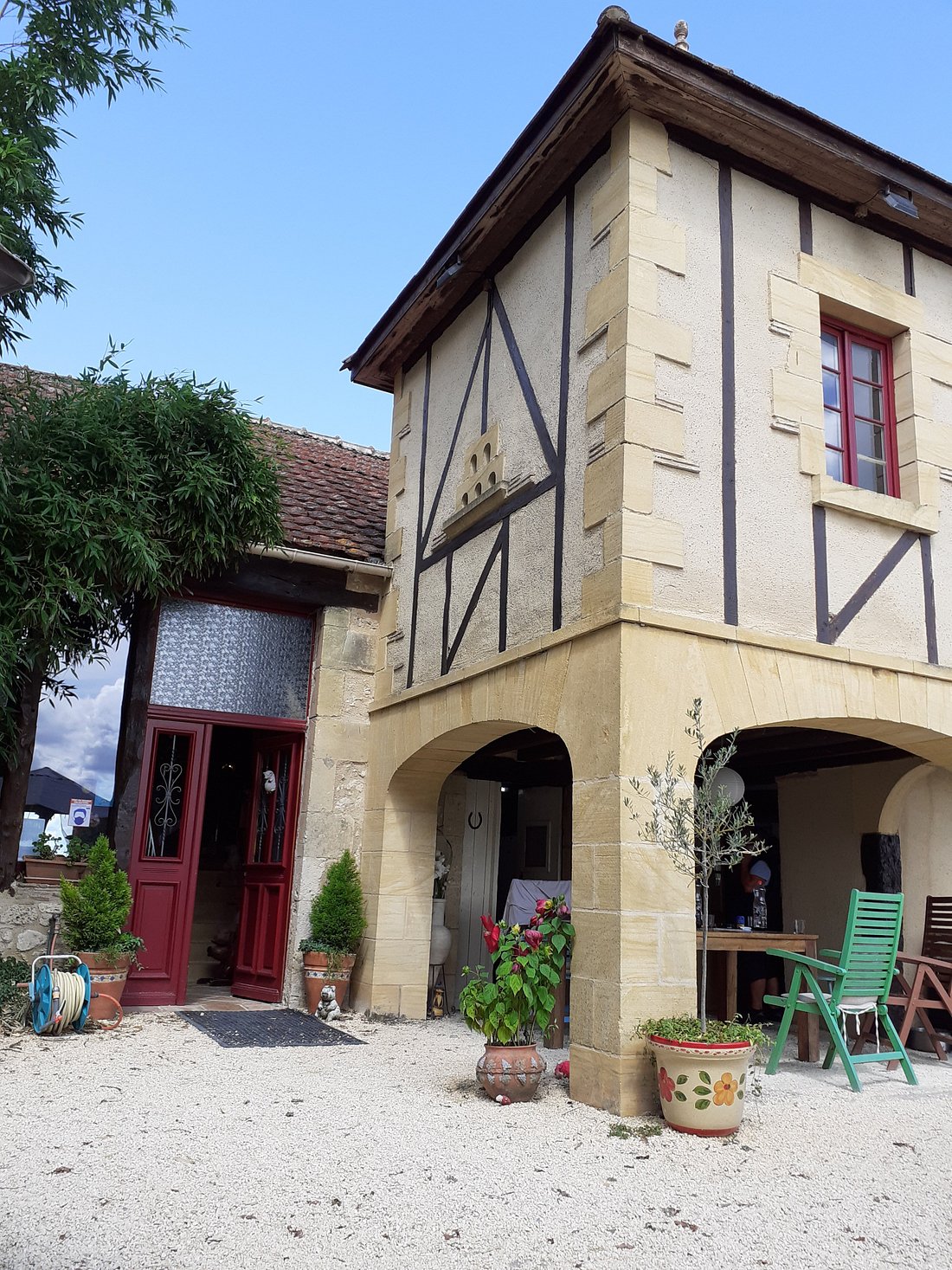 LE SAINT COCHON I Restaurant Périgourdin - La cuisine traditionnelle et ...